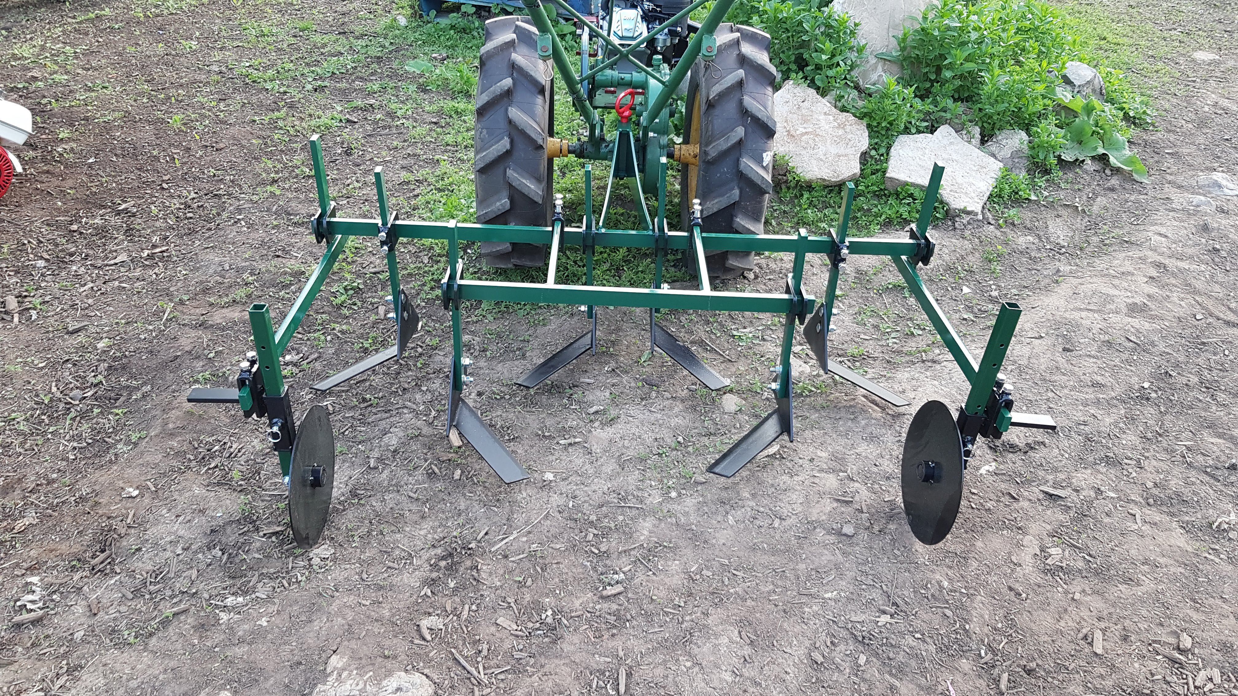 Tilmor - Tender Plant Hoe - 3 Row