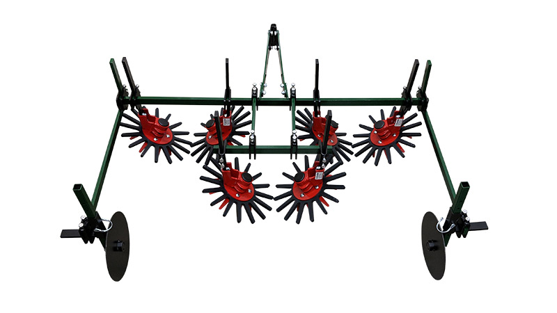 Tilmor - Finger Weeder – 3 Row - Planet Jr. Style